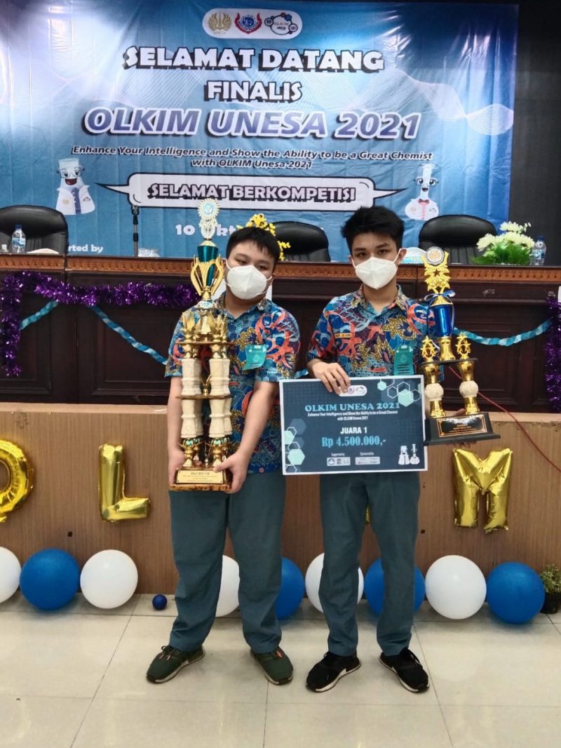 Chemistry Is The Best – SMA Kristen Petra 1